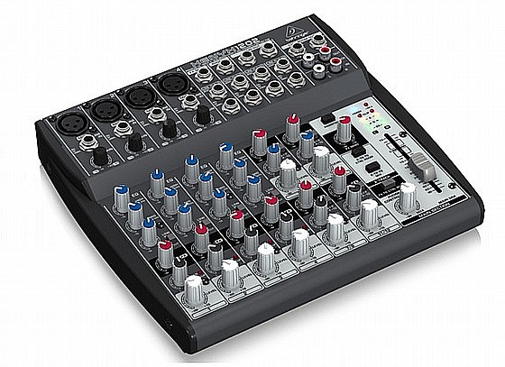 מבצע פורים - רמקול PROTECH500A וחצובה + מיקסר Behringer 1202 + זוג מיקרופונים BTS | רמקולים ...